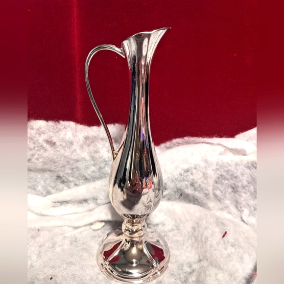 Oneida | Accents | Vintage Oneida Silver Plated Tarnish Resistant Bud ...